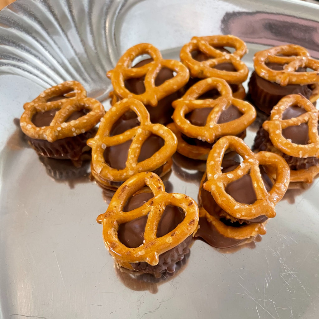 These Snacks Are Great For Your Book Club - Candidly Kendra